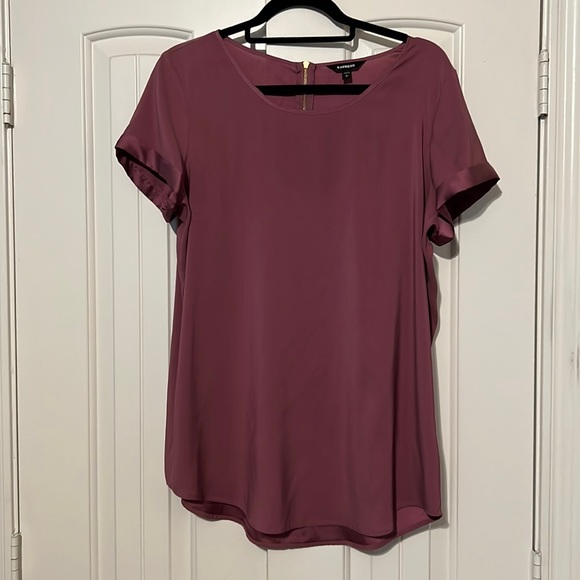 Express | Tops | Never Worn Rose Color Blouse Beautiful And Comfortable ...